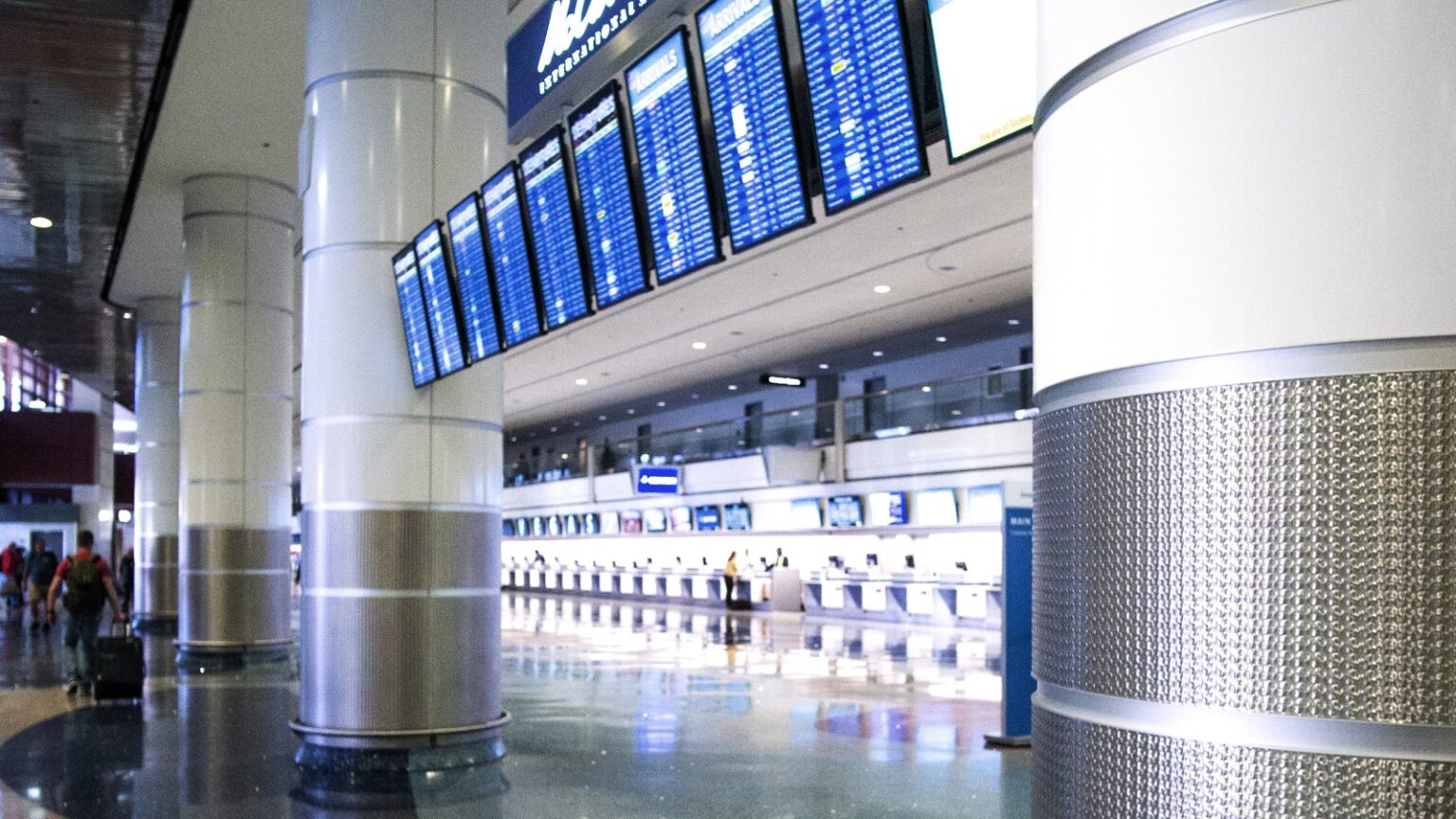Harry Reid International Airport - Moz Designs | Architectural Products ...
