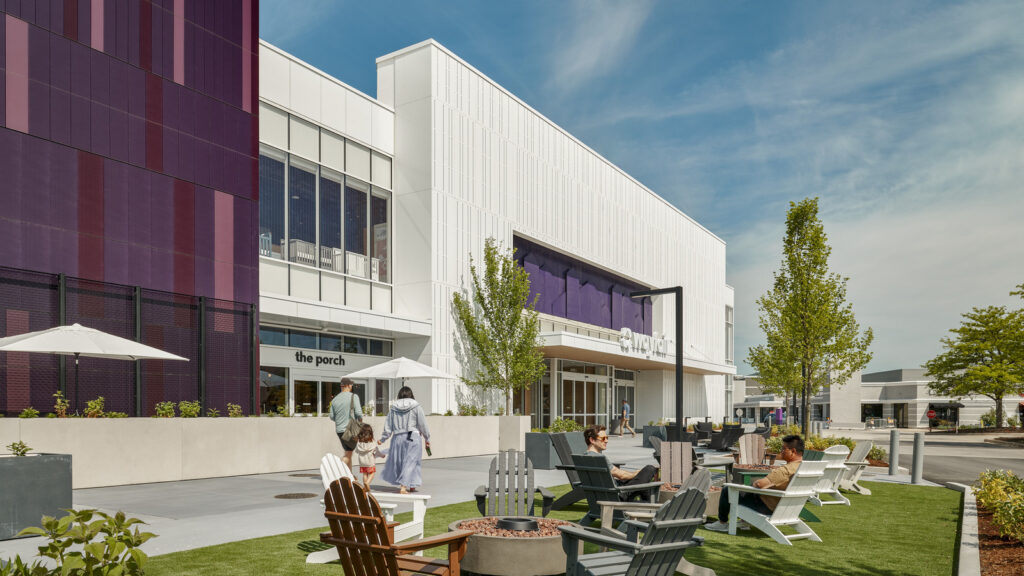 Wayfair Edens Plaza - Moz Designs | Architectural Products + Metals